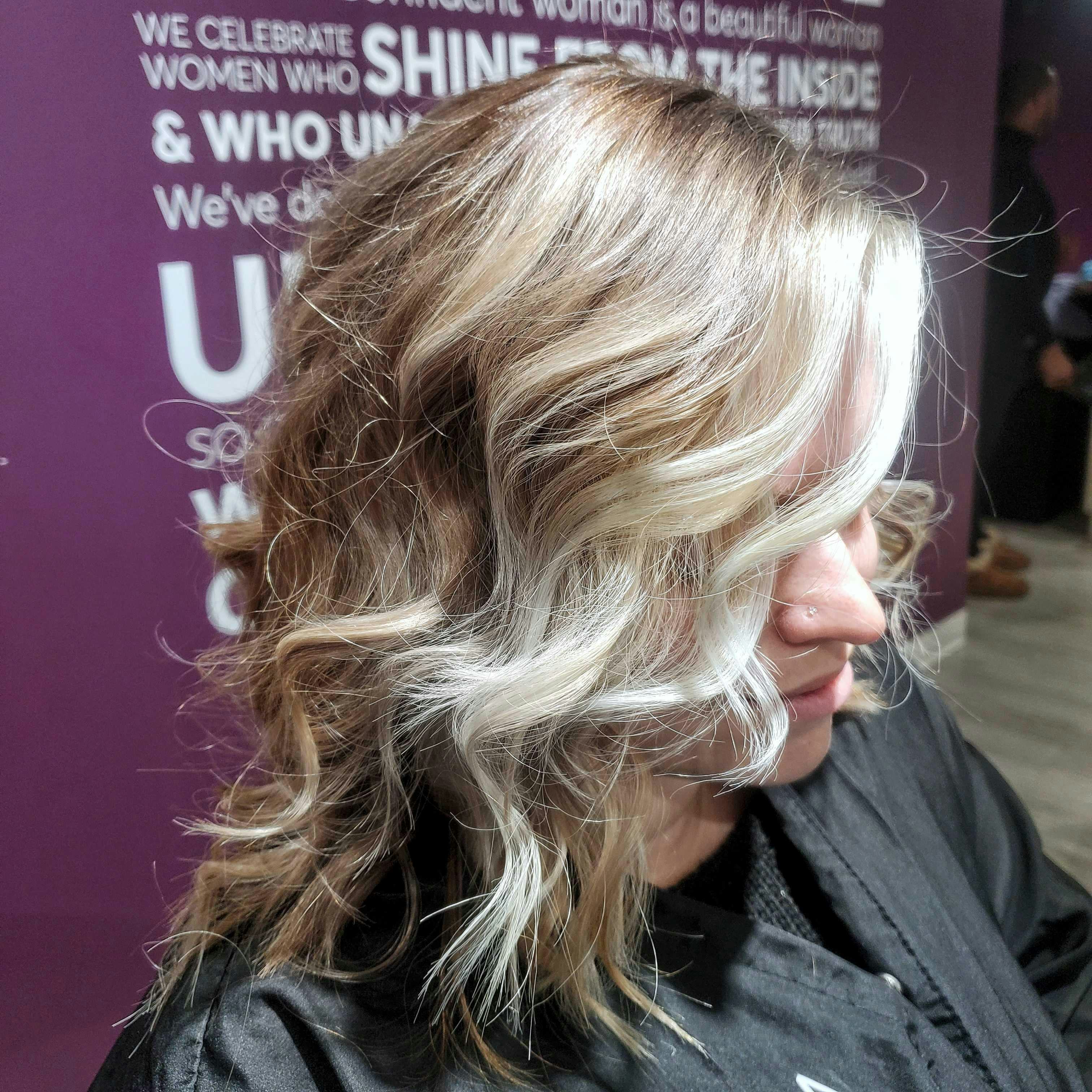 Ribbon Highlights Hair-Color Trend & How To Do it? | Madison Reed